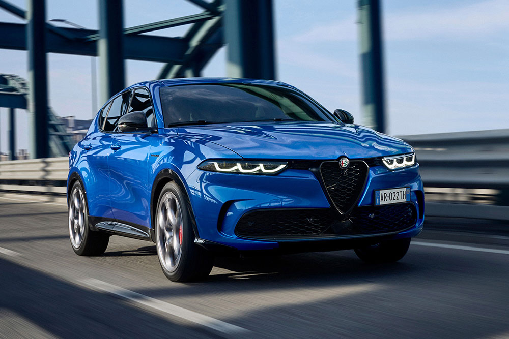 Alfa Romeo Tonale Hybrid Ti review | RACQ