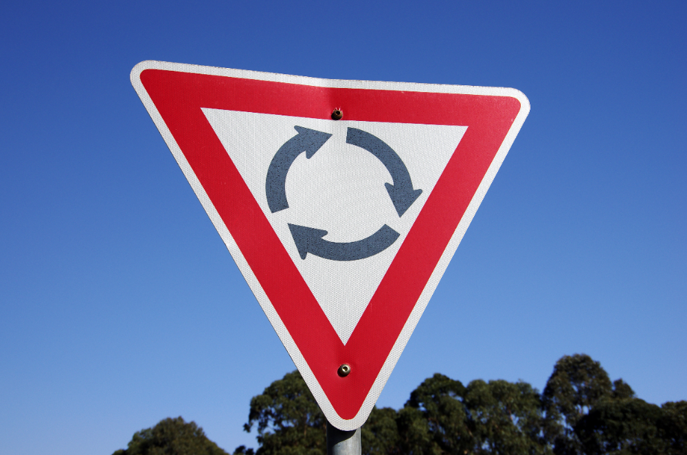 Do you know how to navigate this Queensland roundabout? | RACQ